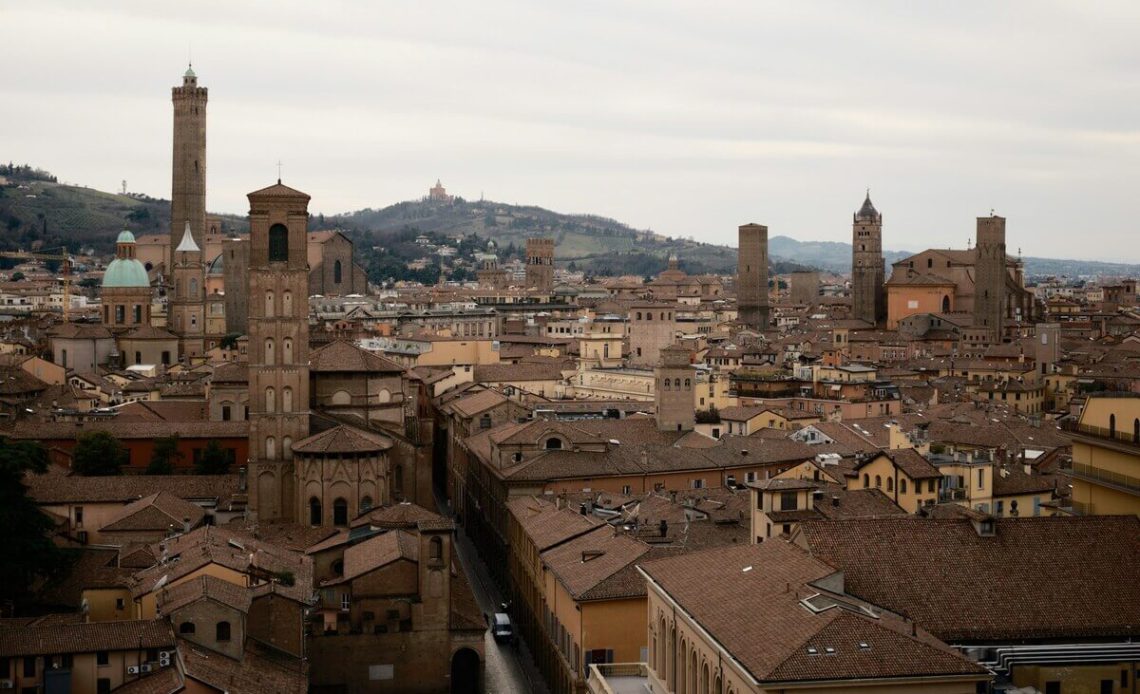 Smart City 2025: Bologna, Milano e Torino al top